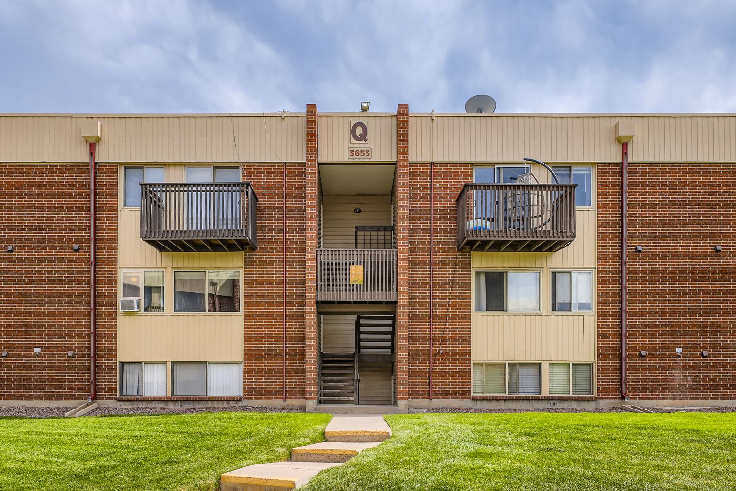 Real Estate Photography & Virtual Tours | Virtuance